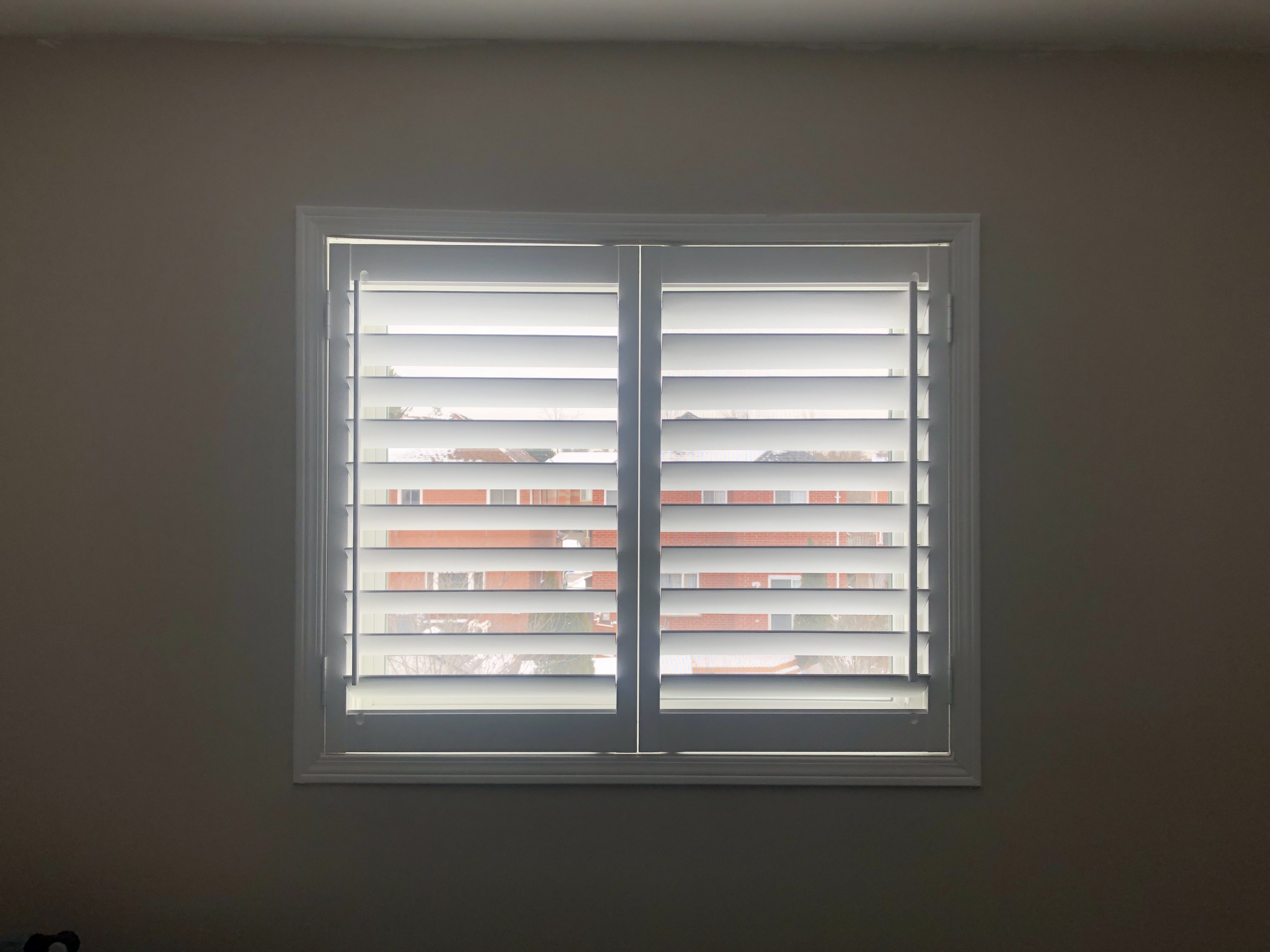 Window Frame not level - Shutter gap - RedFlagDeals.com Forums