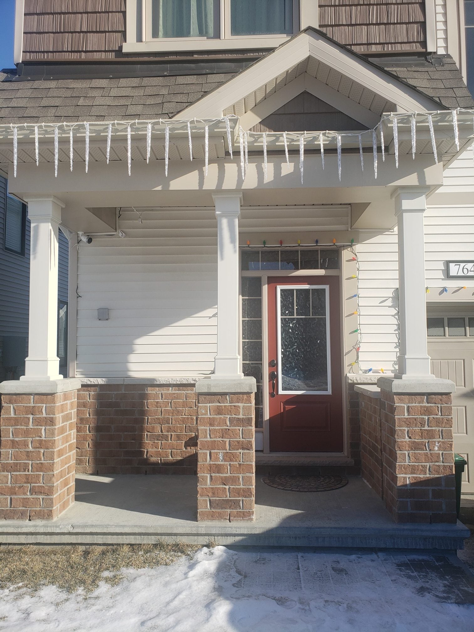 Will unaligned pillar at the front entrance affect my home value ...