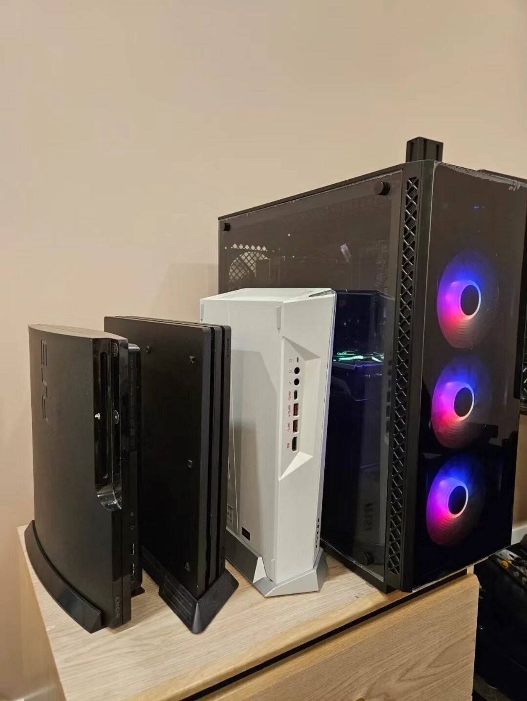 [Vipoutlet] 714$ Refurb MSI trident 3 pc / RTX 3060 12gb/ 16ram 512ssd ...