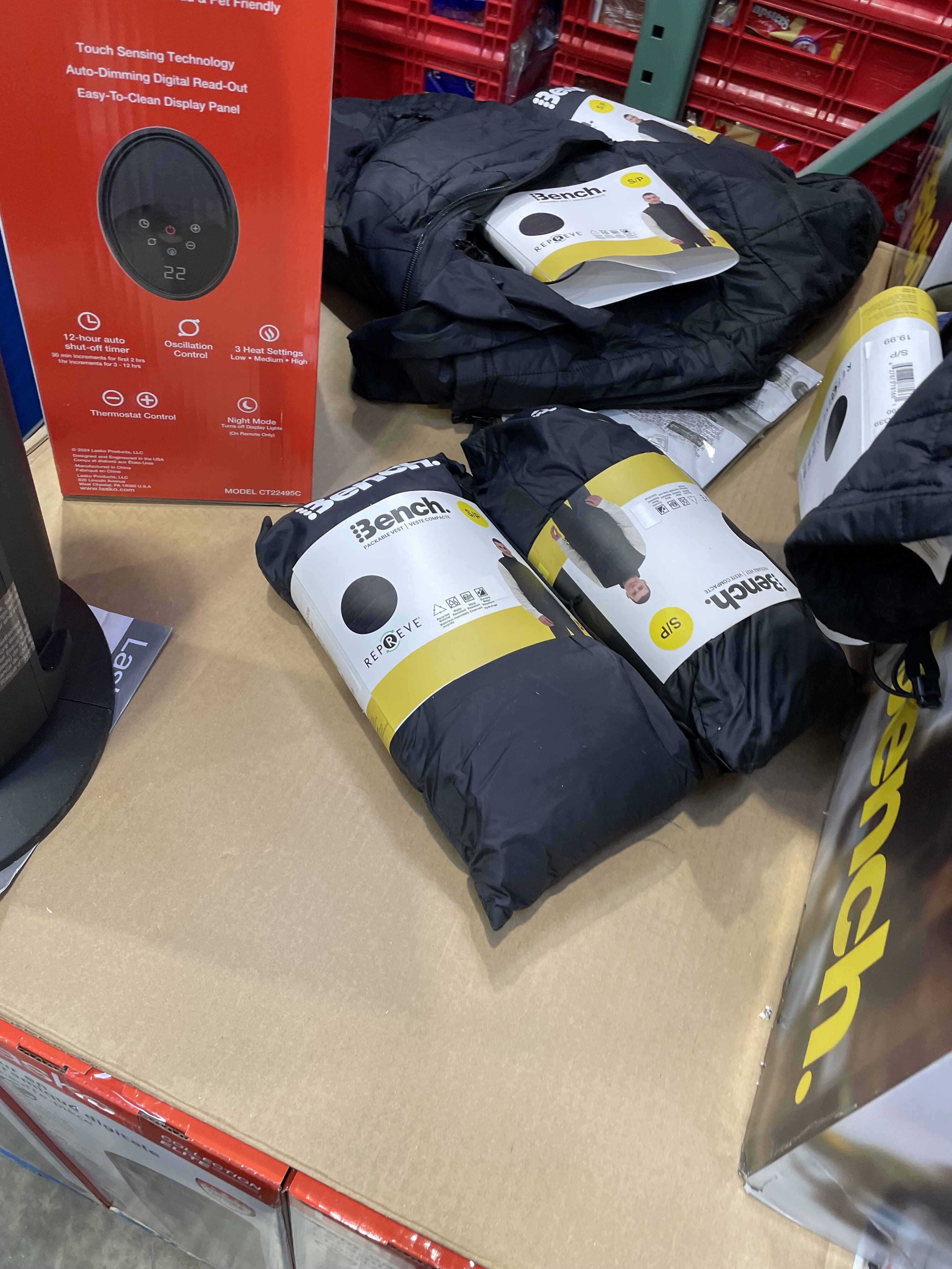 [Costco] Men's Packable Vest $18.99 - RedFlagDeals.com Forums