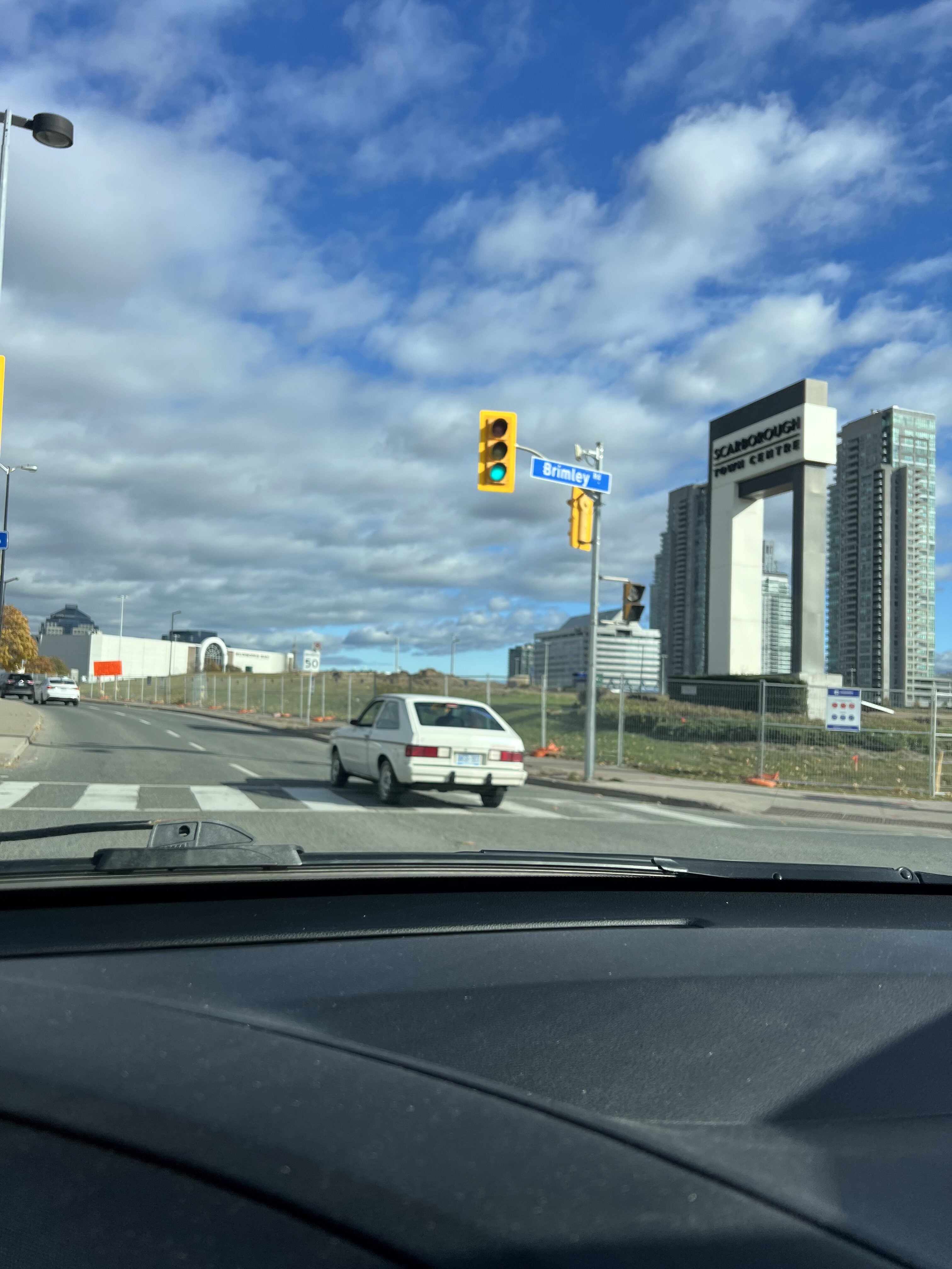 What old non-classic/collectible/prestige car did you see today? - Page ...