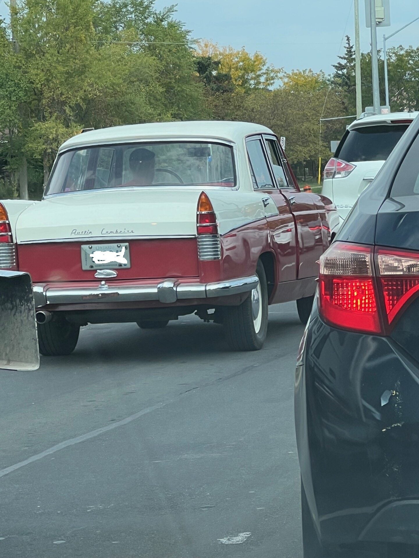 What old non-classic/collectible/prestige car did you see today? - Page ...