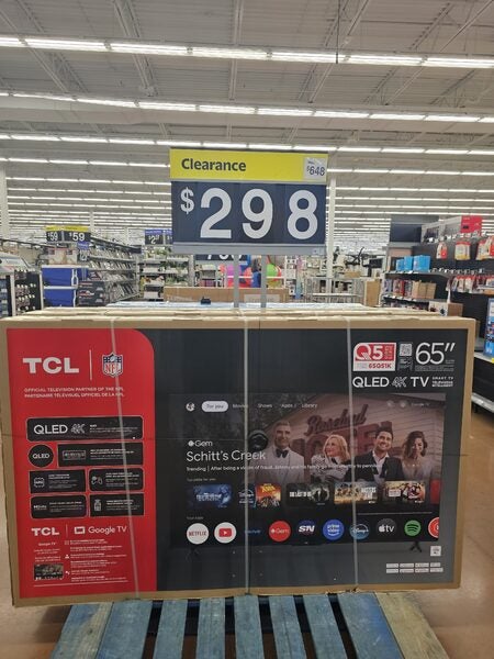 [Walmart] TCL 65" QLED 4K Smart TV - $298 CLEARANCE - RedFlagDeals.com ...
